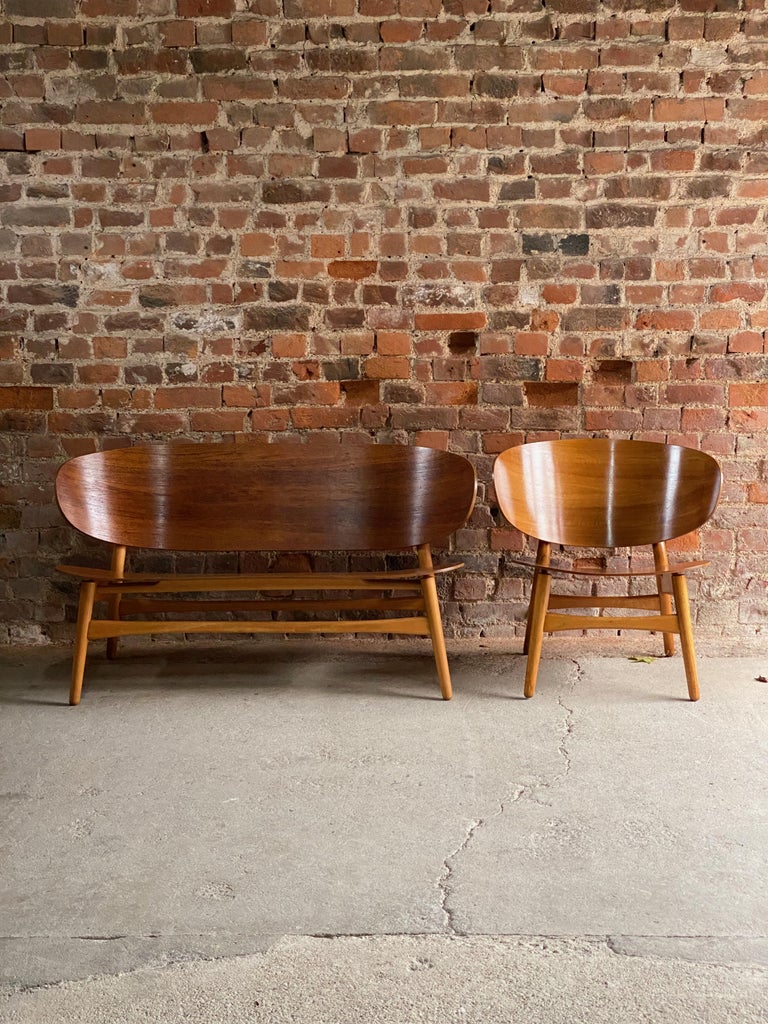 Hans Wegner Shell Settee Model 1935 and Shell Chair Model 1936 Fritz ...