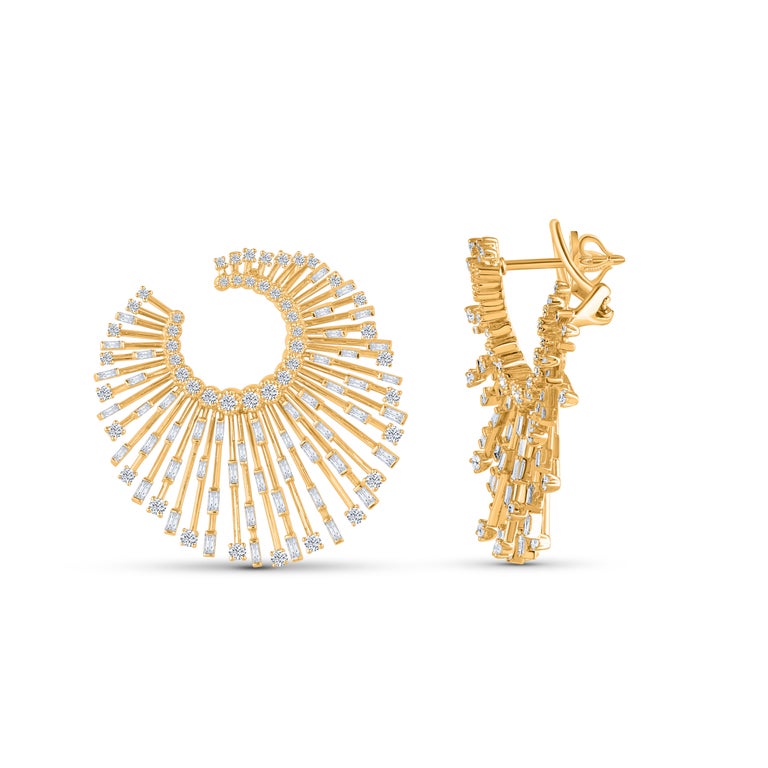 Harakh 2.40 Carat Natural Diamond 18 Karat Yellow Gold Sunlight ...