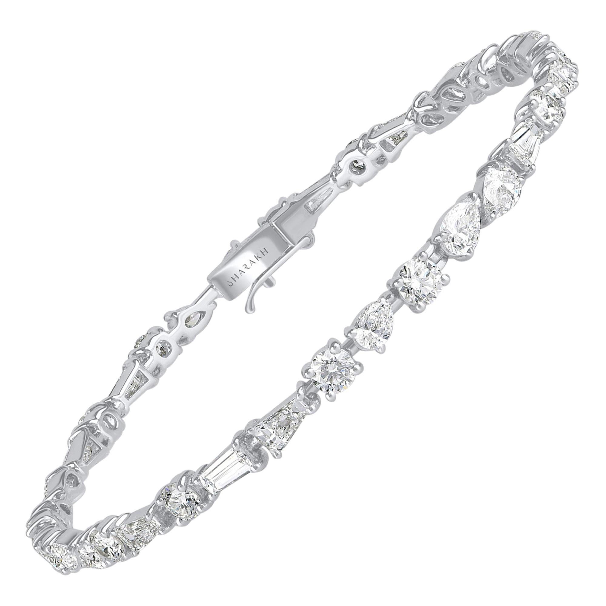 Harakh 3.65 Carat Pear and Baguette Colorless Diamond 18 KT Gold Hinged ...
