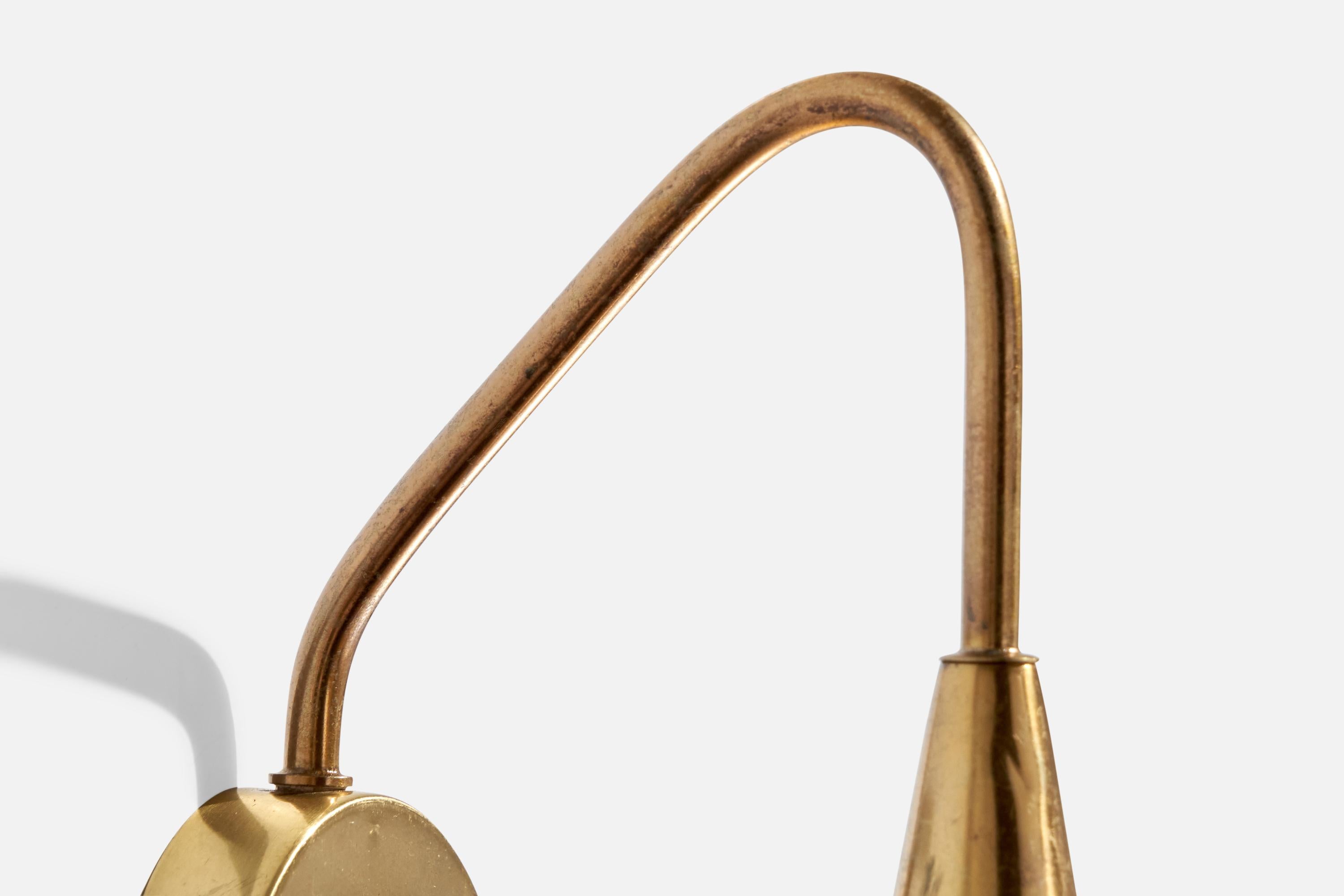 Harald Notini, Wall Light, Brass, Sweden, 1940s For Sale at 1stDibs
