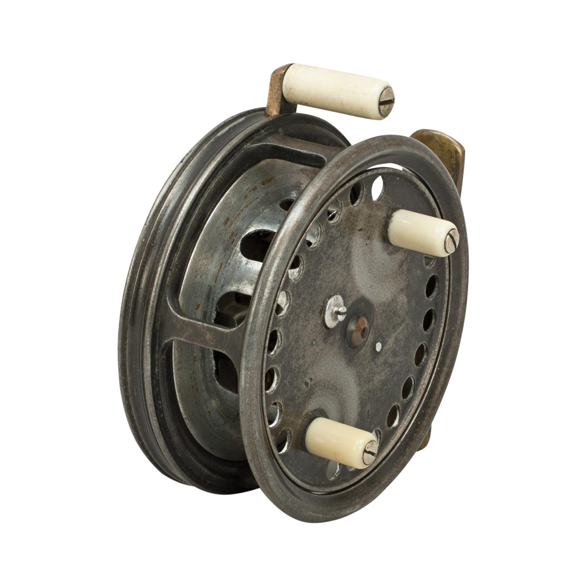 Hardy Fishing Reel 'The 'Silex Major' Hardy's of Alnwick at 1stDibs ...