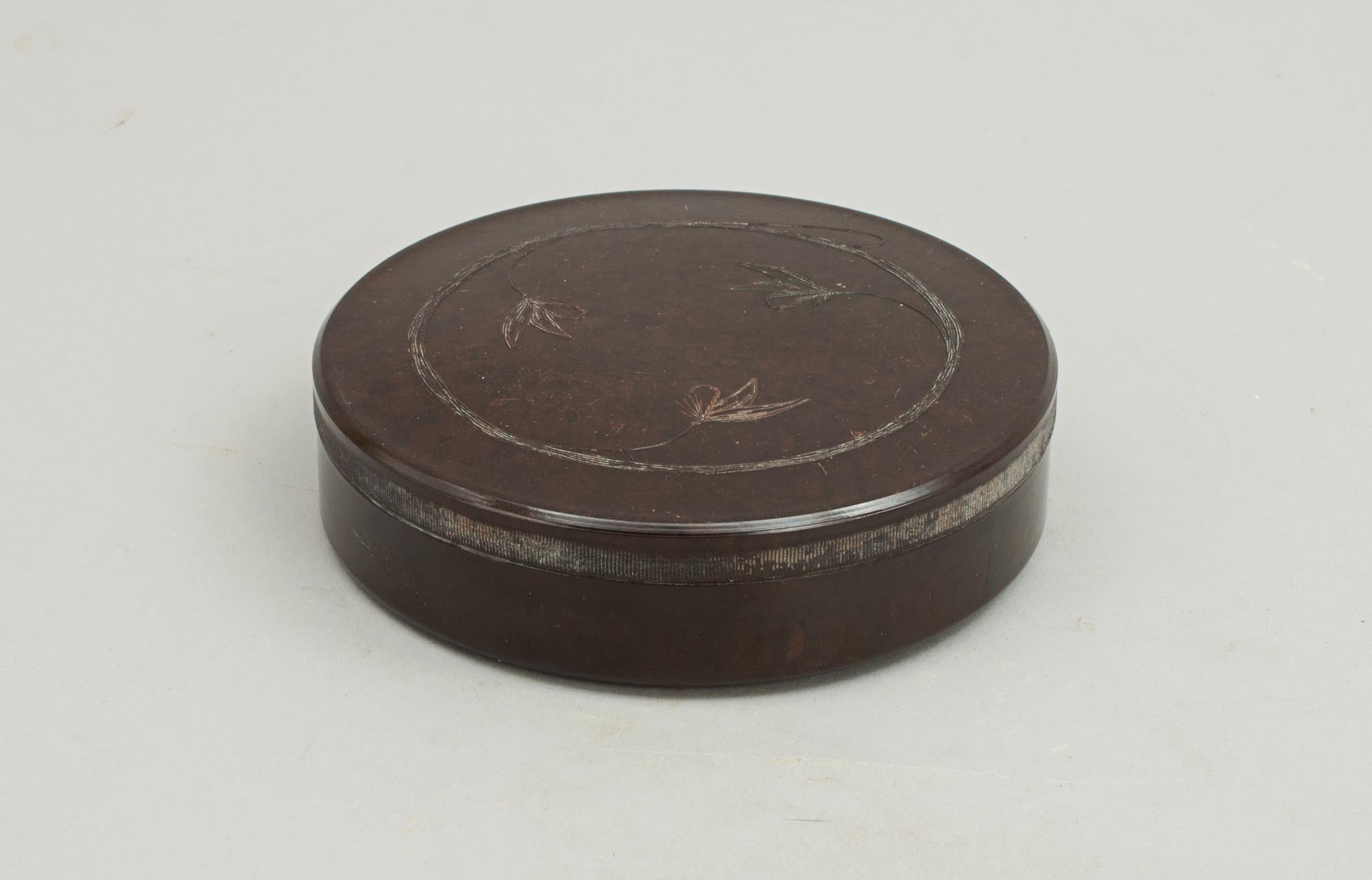 Hardy Neroda Fly Fishing Cast Box, England, circa 1930 For Sale at 1stDibs