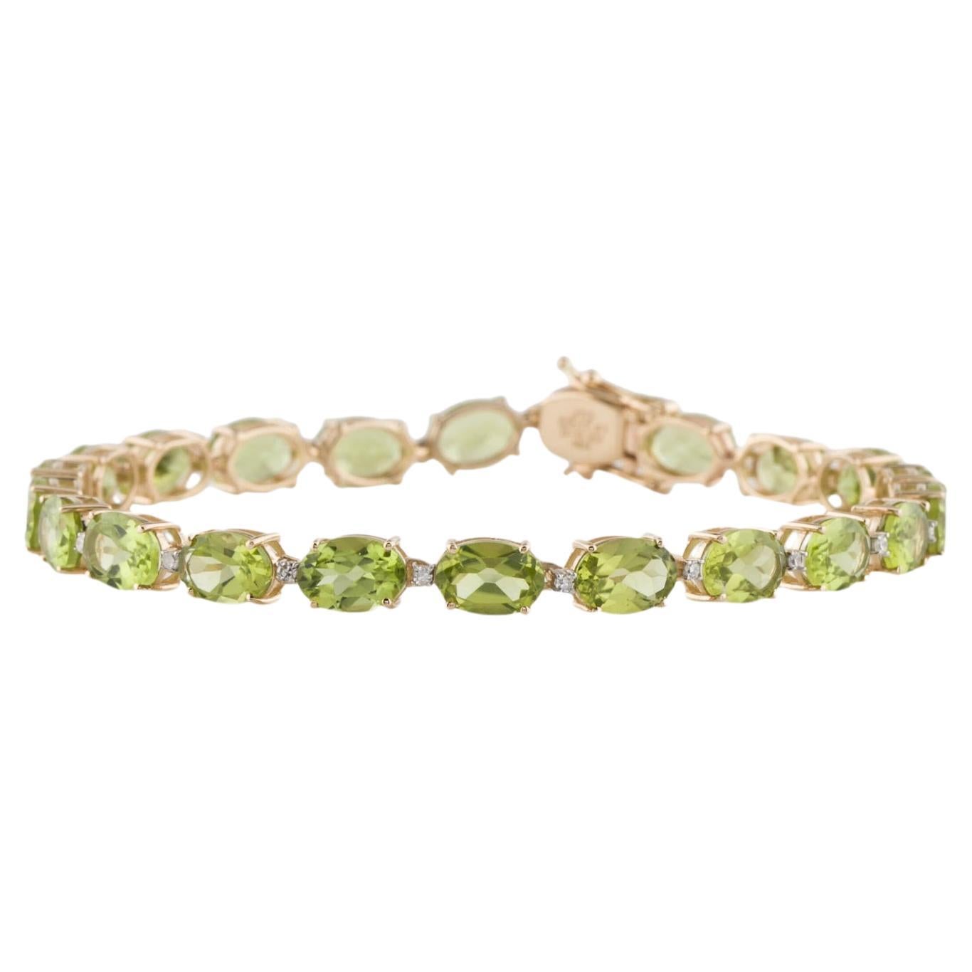 Harmony in Green Peridot Bracelet For Sale at 1stDibs