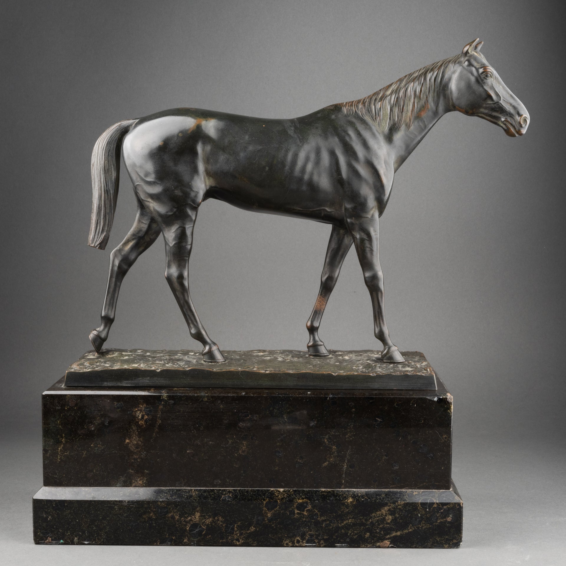 Harold GEBHARDT (1907-1984, USA) : Cheval nu en bronze patiné vers 1940 ...