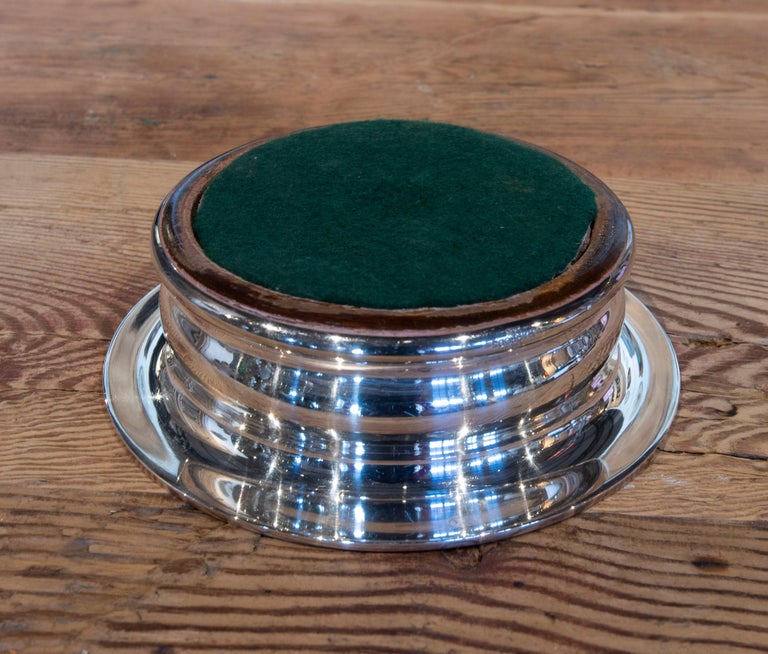 Harrods Silver Plated Metal Base with Wooden Base for Wine Bottle Stand ...