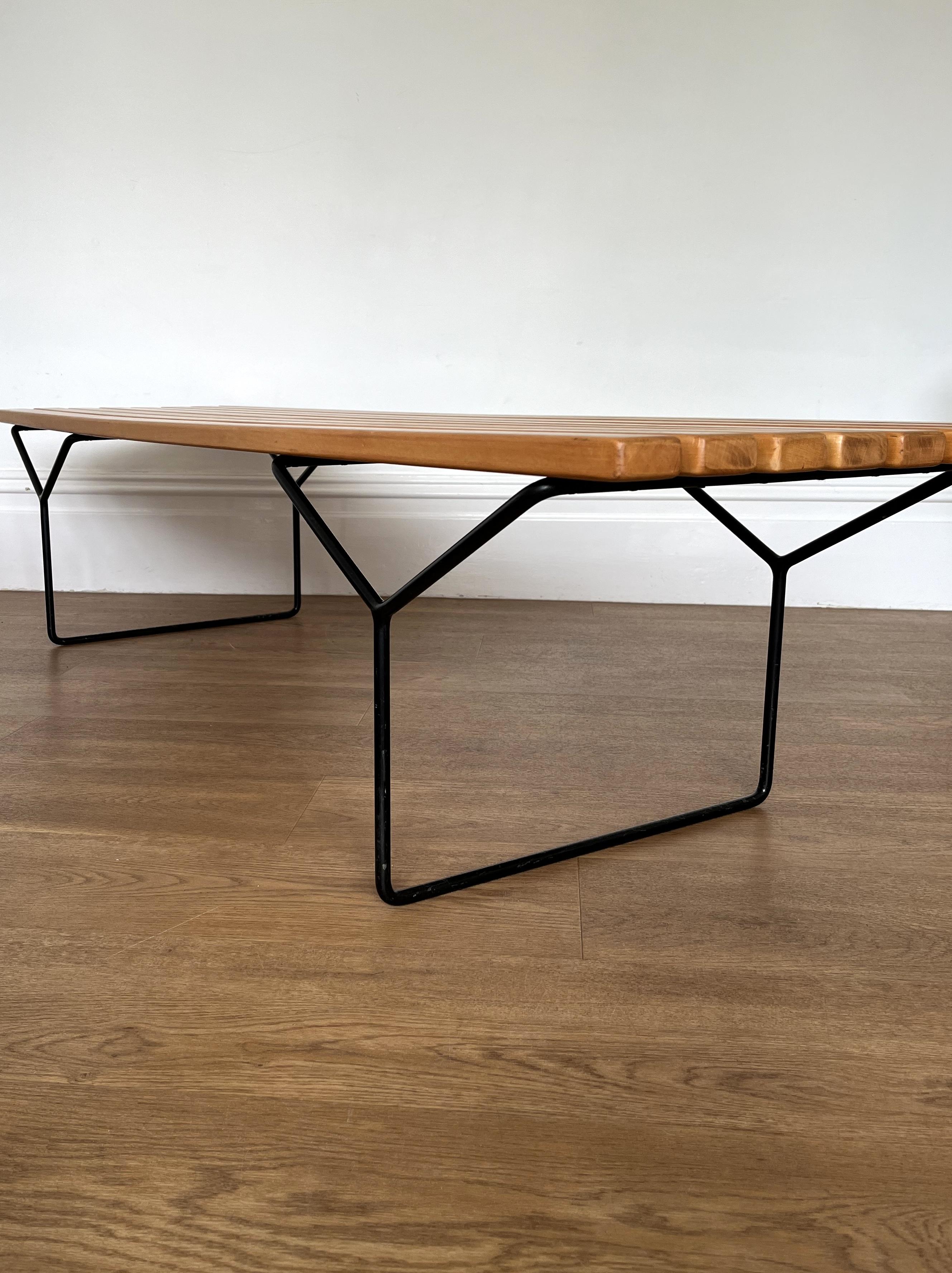 Harry Bertoia Model 400 Bench for Knoll For Sale at 1stDibs | harry ...