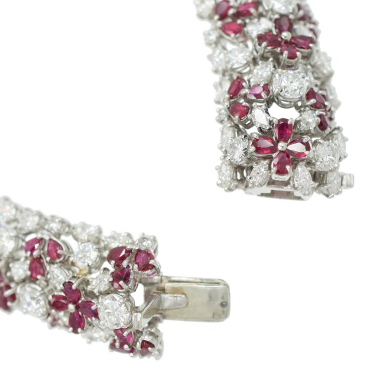 Harry Winston Diamond and Ruby Bracelet For Sale at 1stDibs