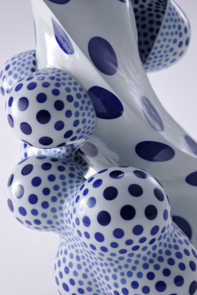 Harumi Nakashima - A Disclosing Form 1607, Contemporary Porcelain ...