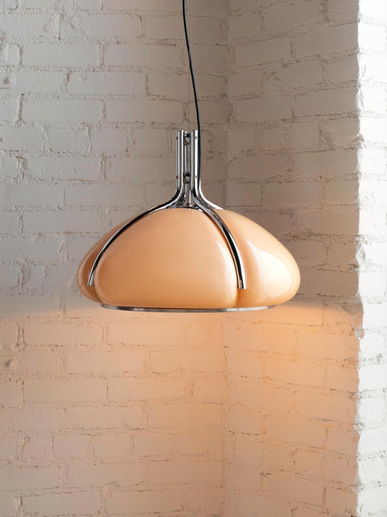 Harvey Guzzini Quadrifoglio Pendant Light by Designer Luigi Massoni ...