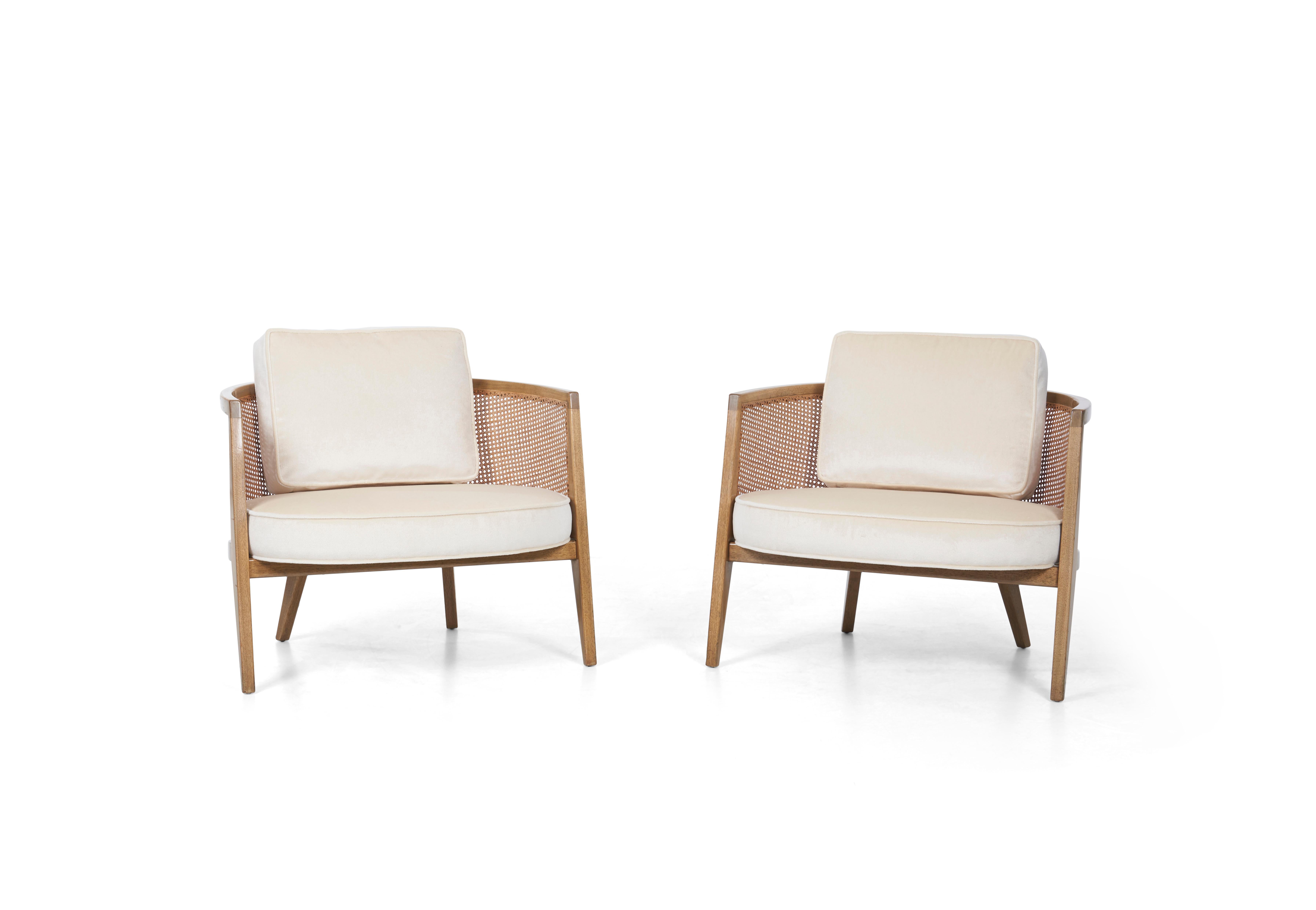 Harvey Probber Curved Back Lounge Chairs at 1stDibs