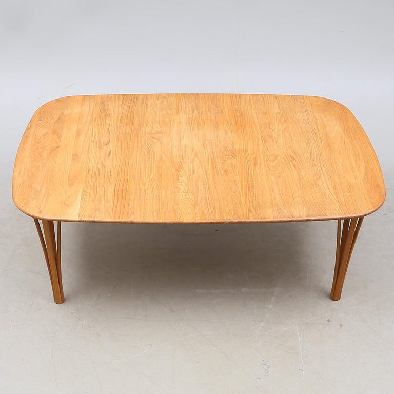 Haslev Møbelsnedkeri : Coffee Table "Timeless" For Sale at 1stDibs