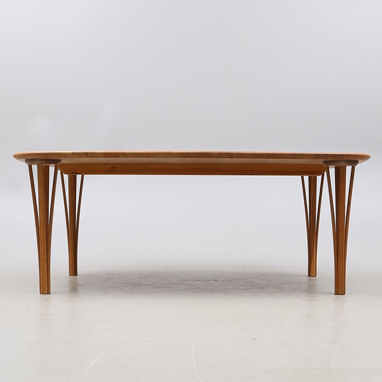 Haslev Møbelsnedkeri : Coffee Table "Timeless" For Sale at 1stDibs