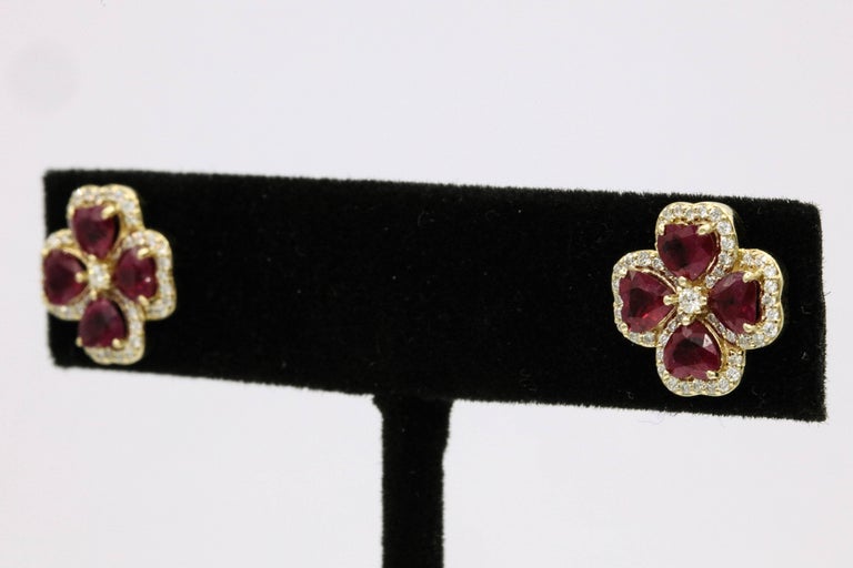 Heart Shape Ruby Diamond Clover Earrings 2.51 Carat For Sale at 1stDibs