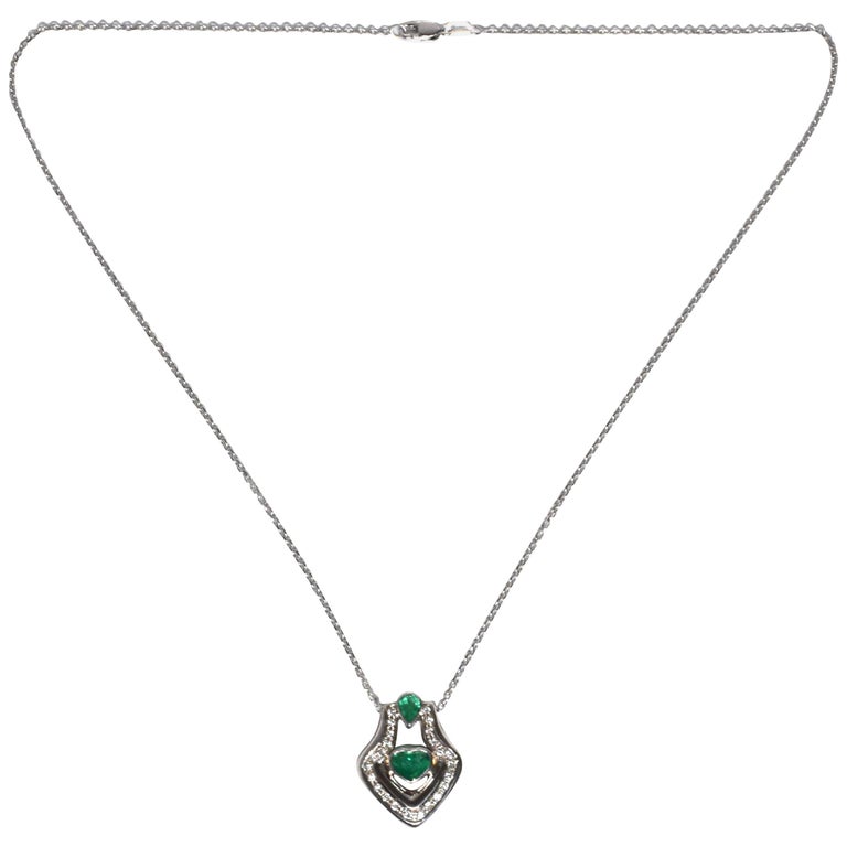 Heart Shaped Emerald and Diamond White Gold Pendant Necklace For Sale ...
