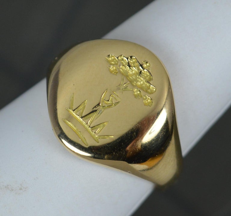 Heavy Antique 18ct Gold Intaglio Signet Seal Ring For Sale at 1stDibs