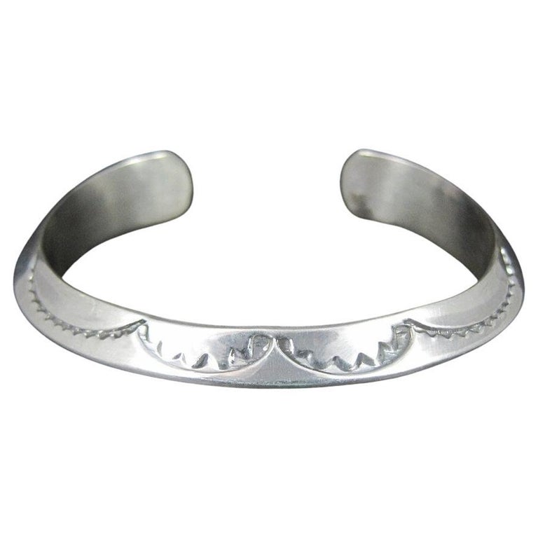 Heavy Navajo Sterling Carinated Cuff Bracelet For Sale at 1stDibs
