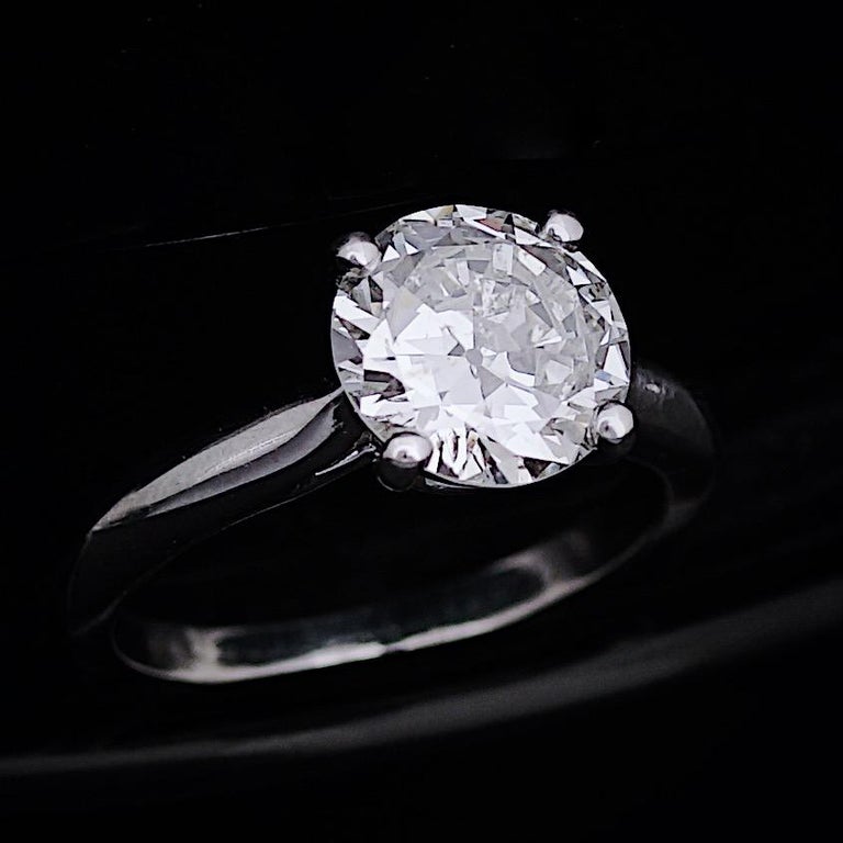 Hecate 1,82 Karat ''Cert'' Runder Diamant im Altminenschliff in 18 ...