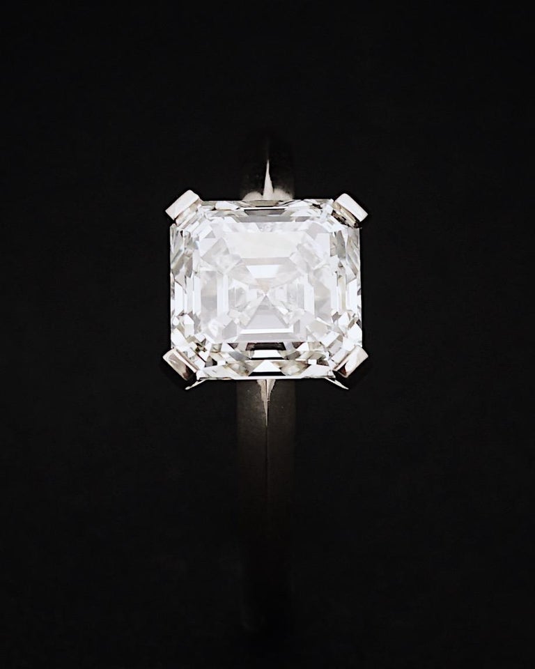 Hecate 2.23cts GIA Vintage Asscher Cut Diamond and Special Open Set in ...