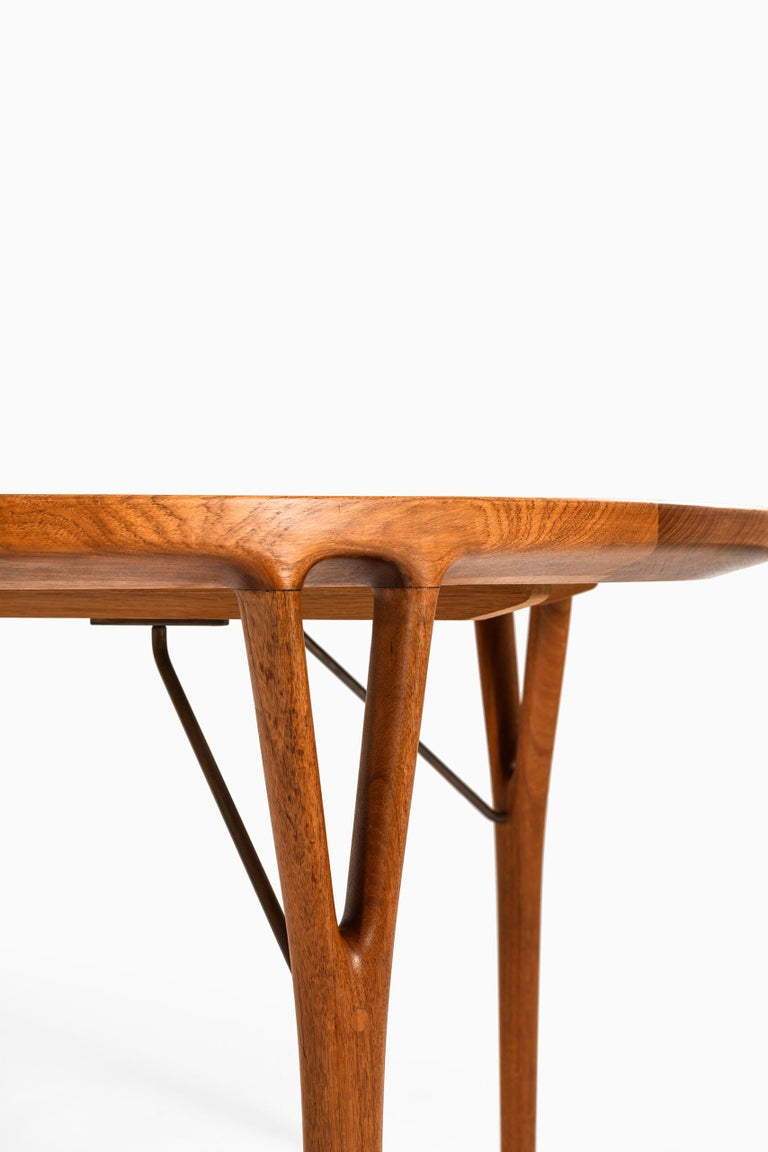 Helge Vestergaard Jensen Dining Table Produced by Peder Pedersen in ...