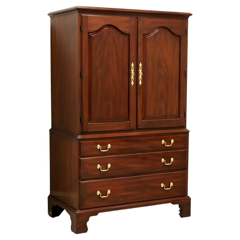 HENKEL HARRIS 171DC 29 Mahogany Chippendale Style Gentleman's Chest For ...