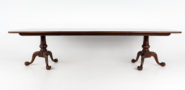 Henredon Aston Court Mahogany Dining Table with 2 Leaves at 1stDibs