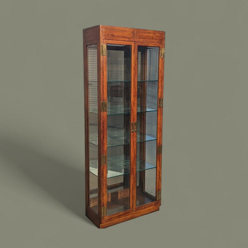 Henredon Bookcase, Etagere, Oak Wood, Glass Shelves, Mirrored panels ...