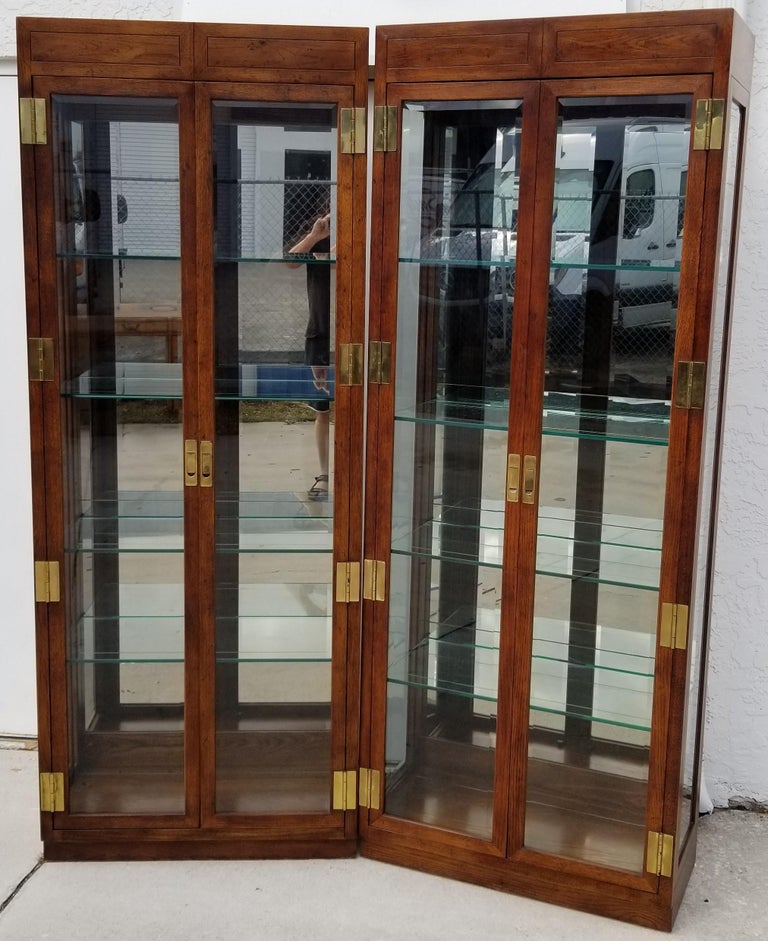 Henredon Display Cabinets Etageres Vitrines Scene One Campaign, Set of ...
