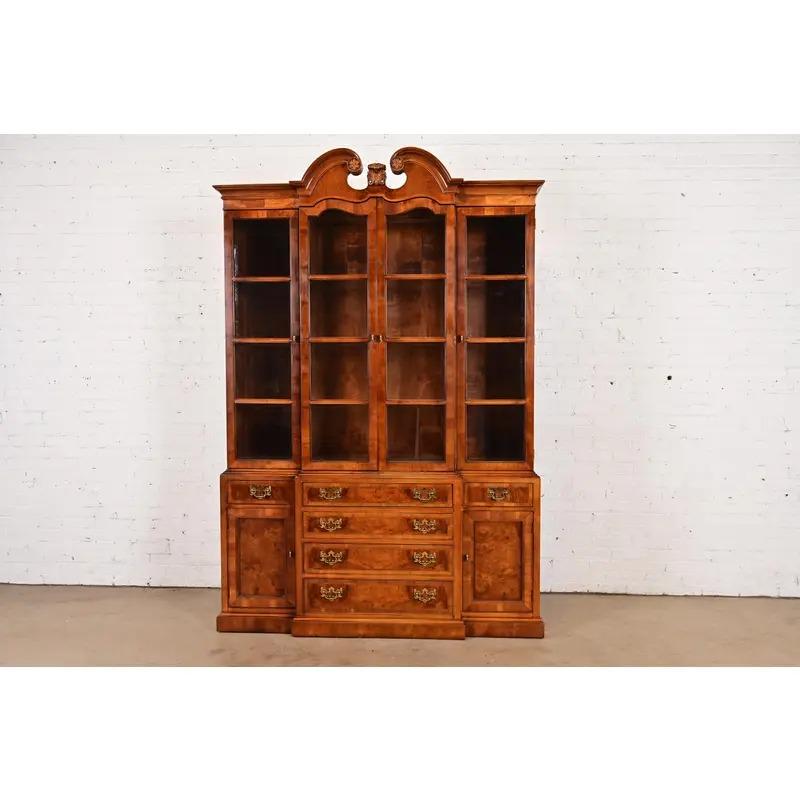 Henredon Georgian Carved Mahogany Lighted Breakfront Bookcase Cabinet ...