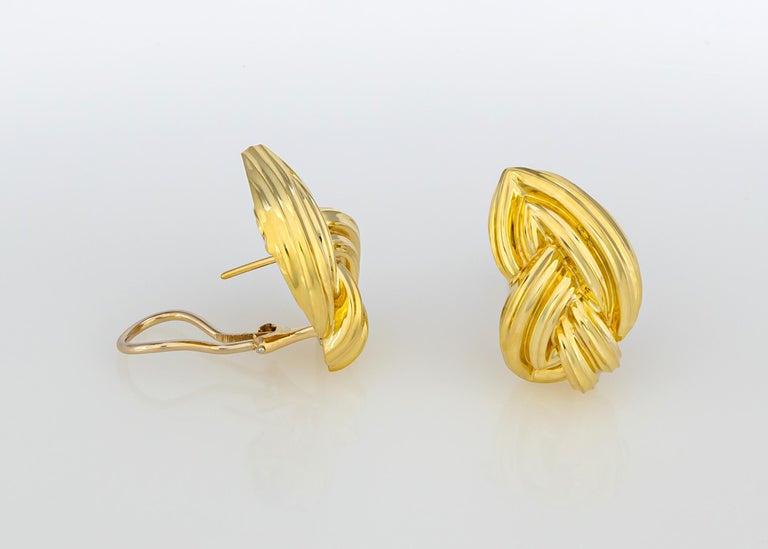 Henry Dunay Nightwind Gold Earrings For Sale at 1stDibs