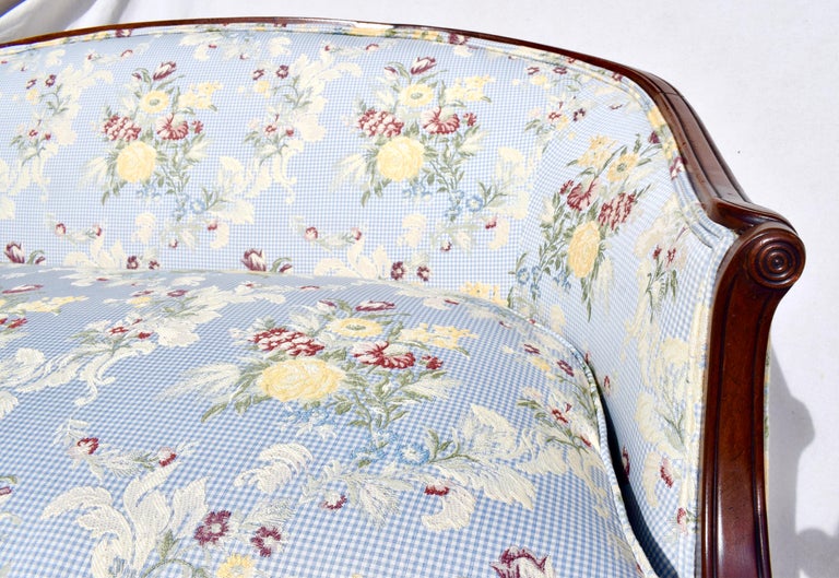 Hepplewhite Bow Back Mahogany Settee Sofa at 1stDibs