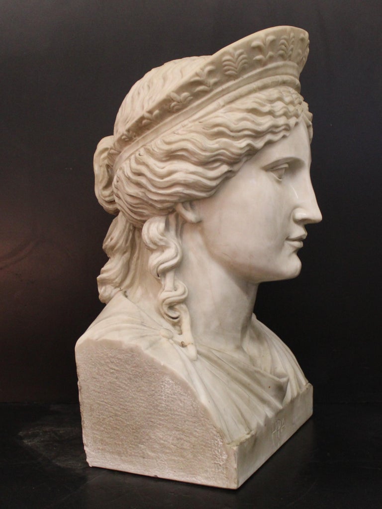 Hera, la divinité grecque En vente sur 1stDibs