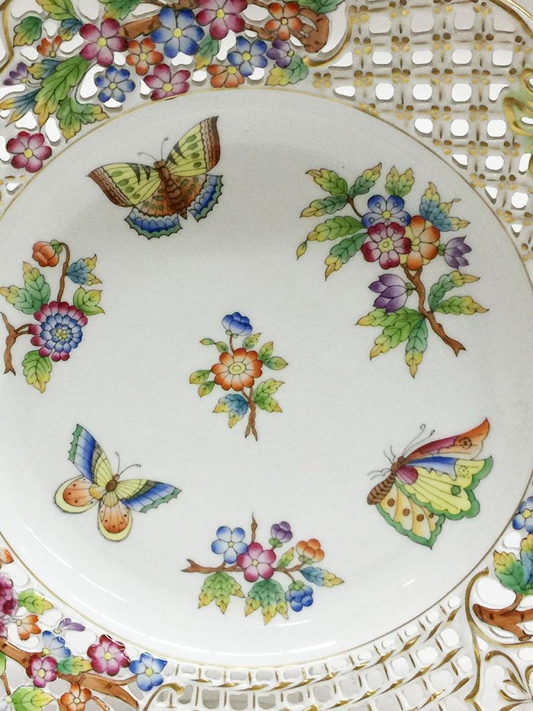 Herend "Queen Victoria pattern" Wall Decoration Plate at 1stDibs