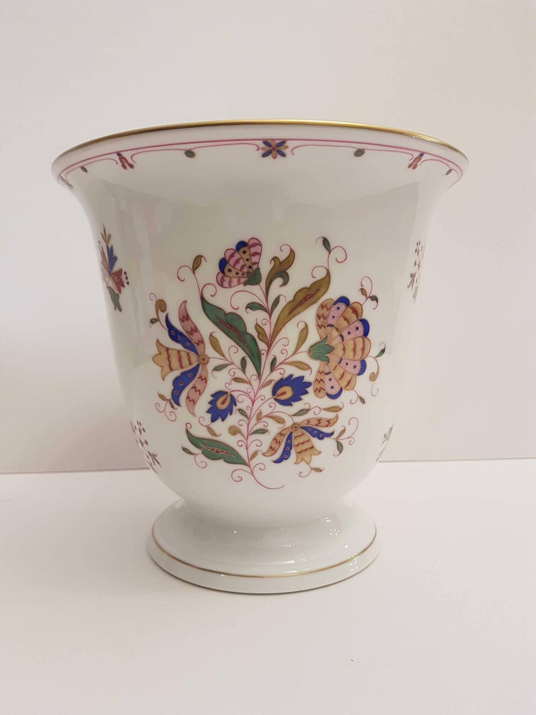 Herend Vase Hand-Painted Hungarian Porcelain, Modern at 1stDibs