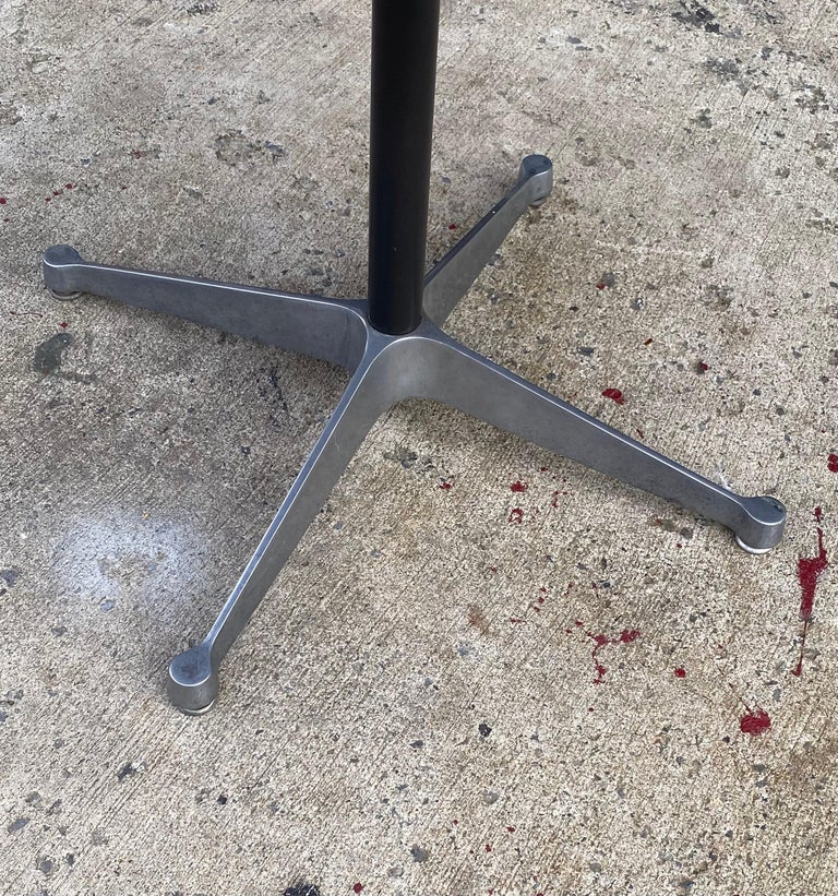 Herman Miller Eames Dining Table For Sale at 1stDibs