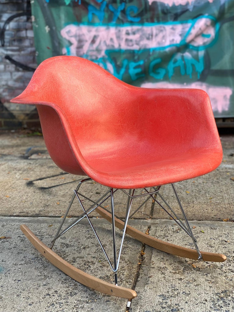 Herman Miller Eames RAR Rocking Chair For Sale at 1stDibs