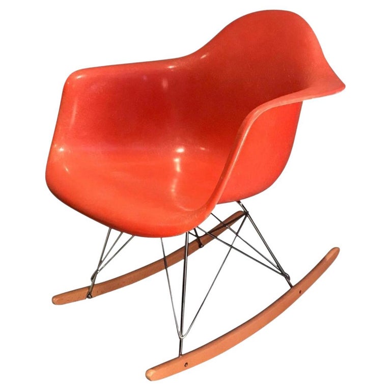 Herman Miller Eames Fiberglass Rocking Chair Model RAR For Sale at 1stDibs