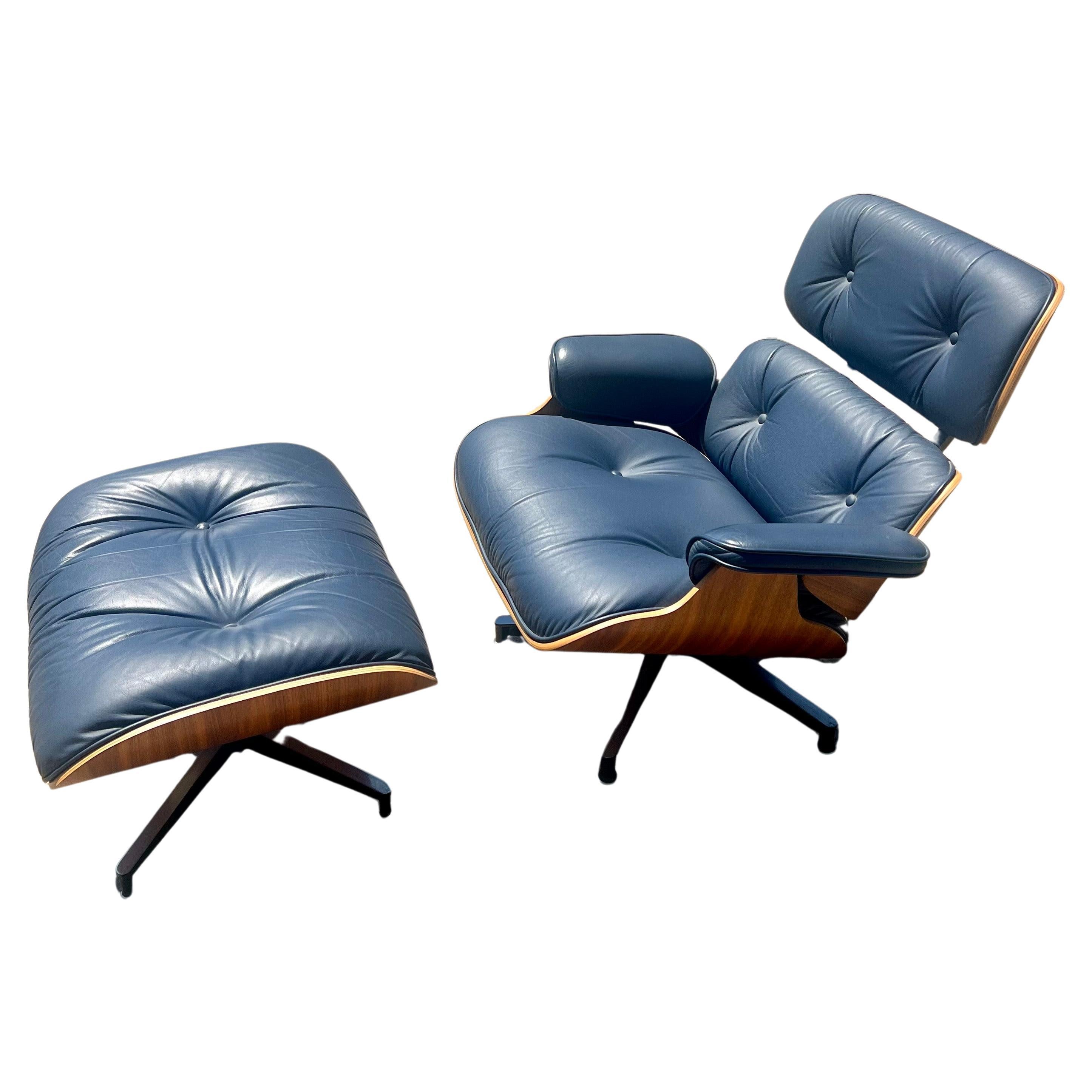 3rd Gen Eames Lounge Chair 670-671 in Original Chocolate Leather For ...