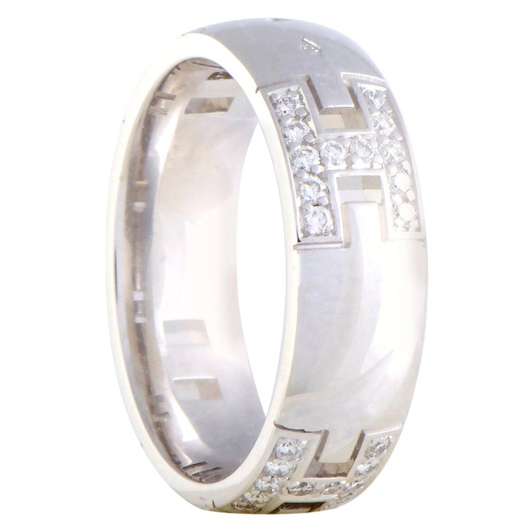 Hermès 18 Karat White Gold Diamond Pave Hercules Band Ring at 1stDibs