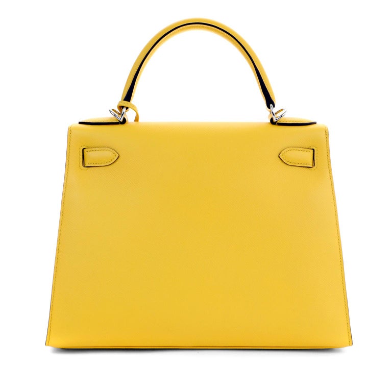 Hermès 28 cm Jaune de Naples Yellow Epsom Kelly Sellier For Sale at 1stDibs