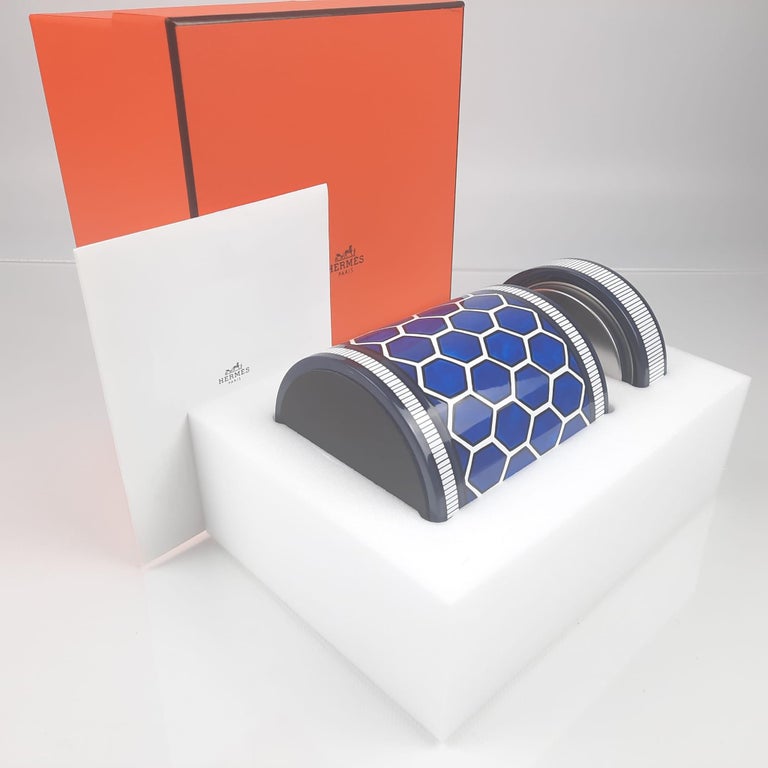 Hermès Abeilles Lacquered Wood Bleus D'Ailleurs Tea Box For Sale at 1stDibs