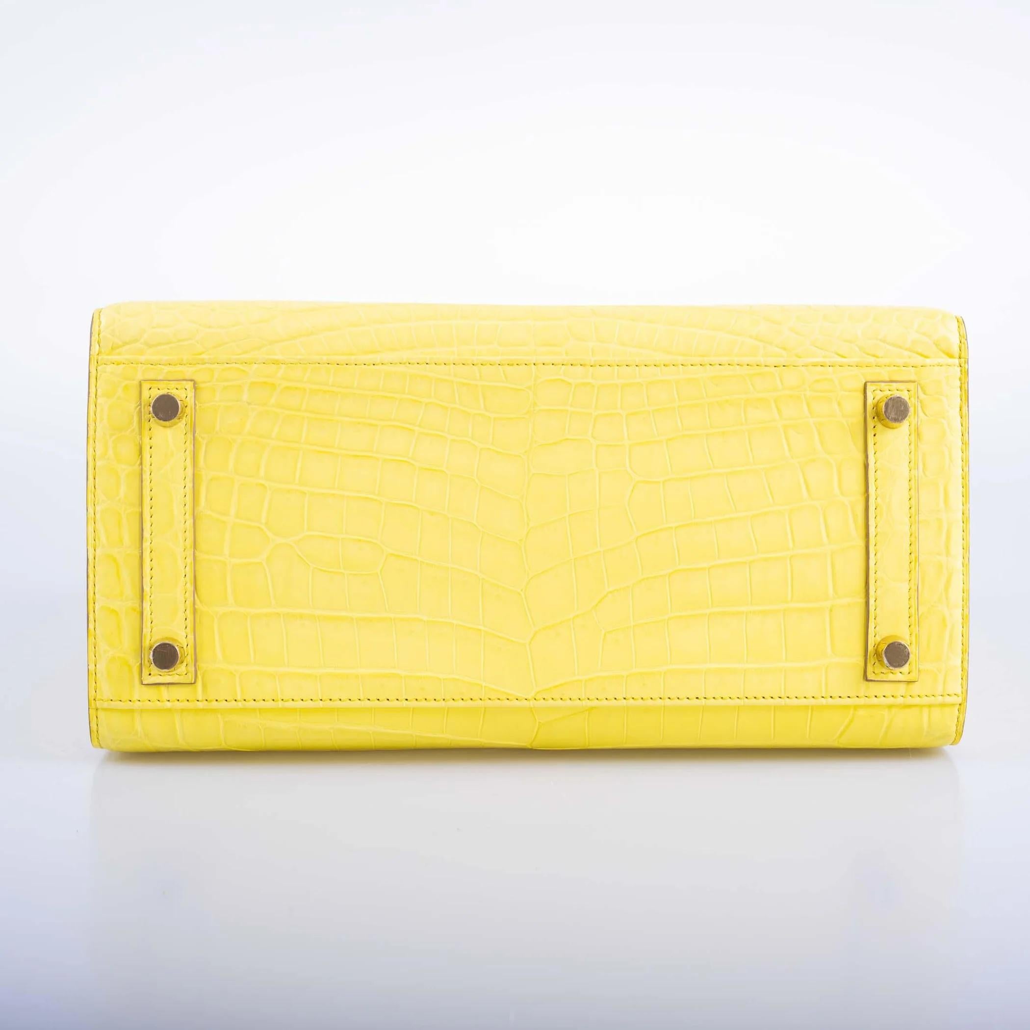 Hermès Birkin 30 Sellier Jaune Citron Matte Niloticus Crocodile Gold ...