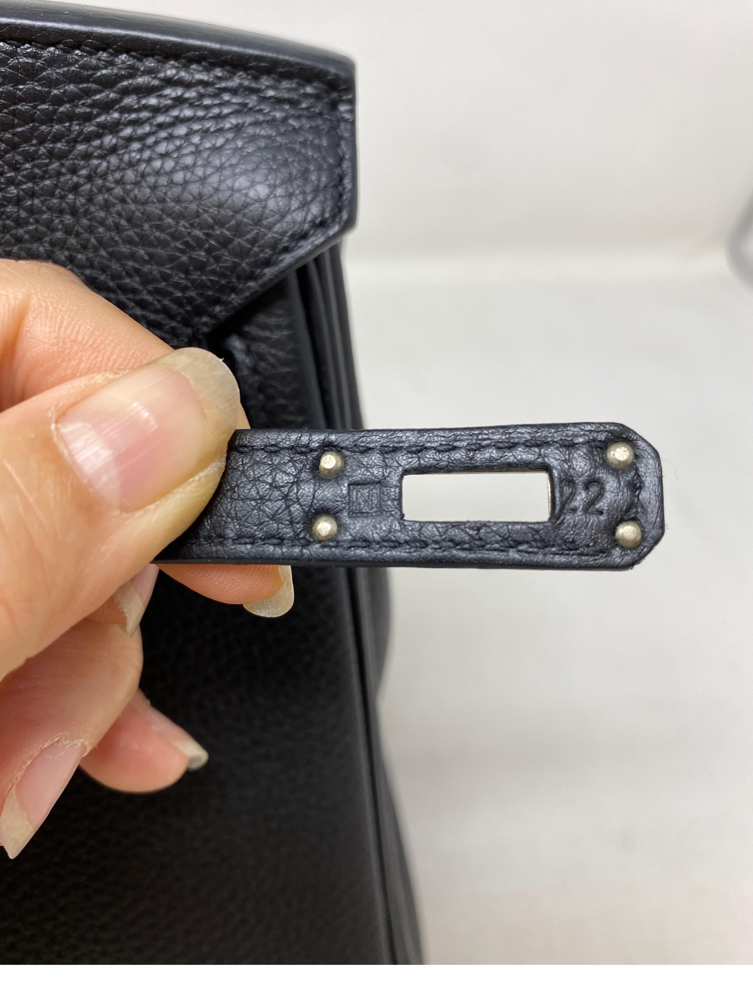 Hermes Black Birkin 25 Bag at 1stDibs | chanel birkin bag