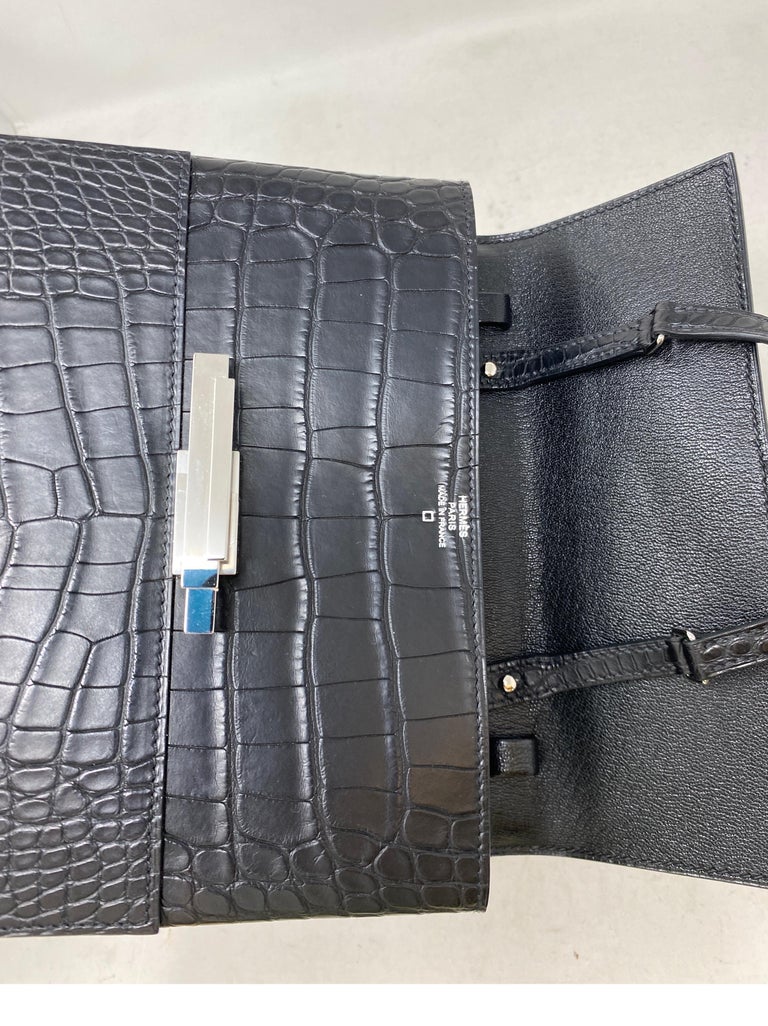 Hermes Black Crocodile Crossbody Bag For Sale at 1stDibs