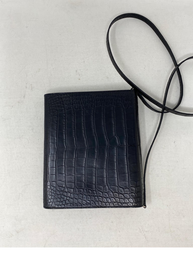 Hermes Black Crocodile Crossbody Bag For Sale at 1stDibs