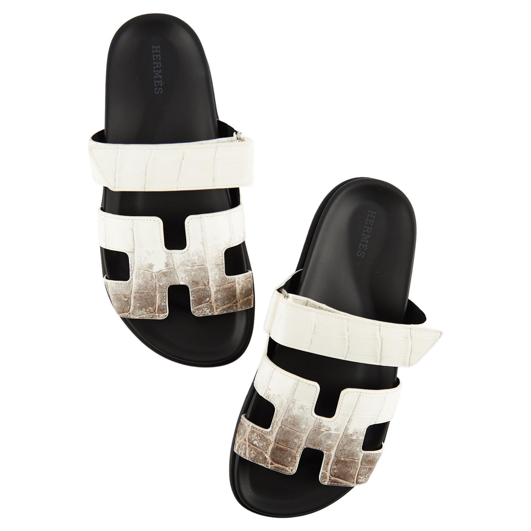 HERMÈS CHYPRE SANDAL Black - Size 34.5 For Sale at 1stDibs