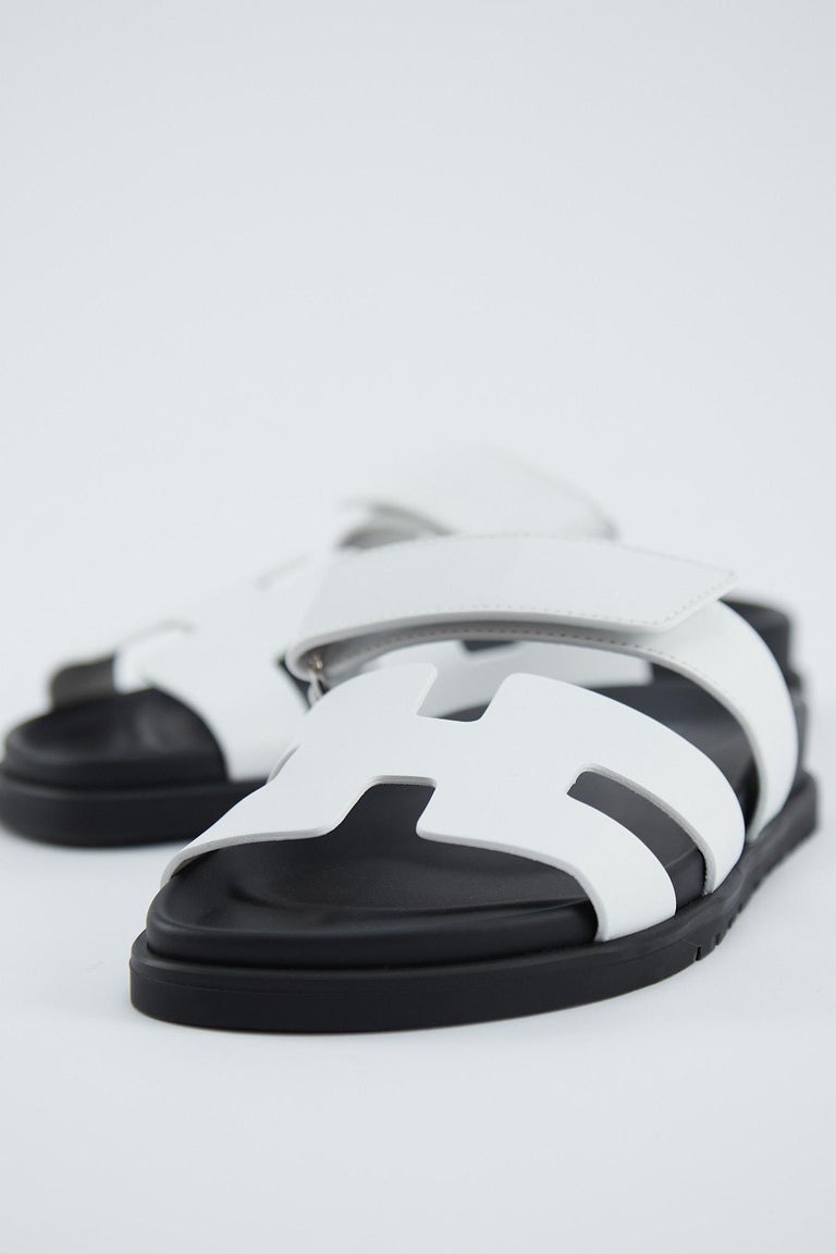 HERMÈS CHYPRE SANDAL White - Size 37 For Sale at 1stDibs