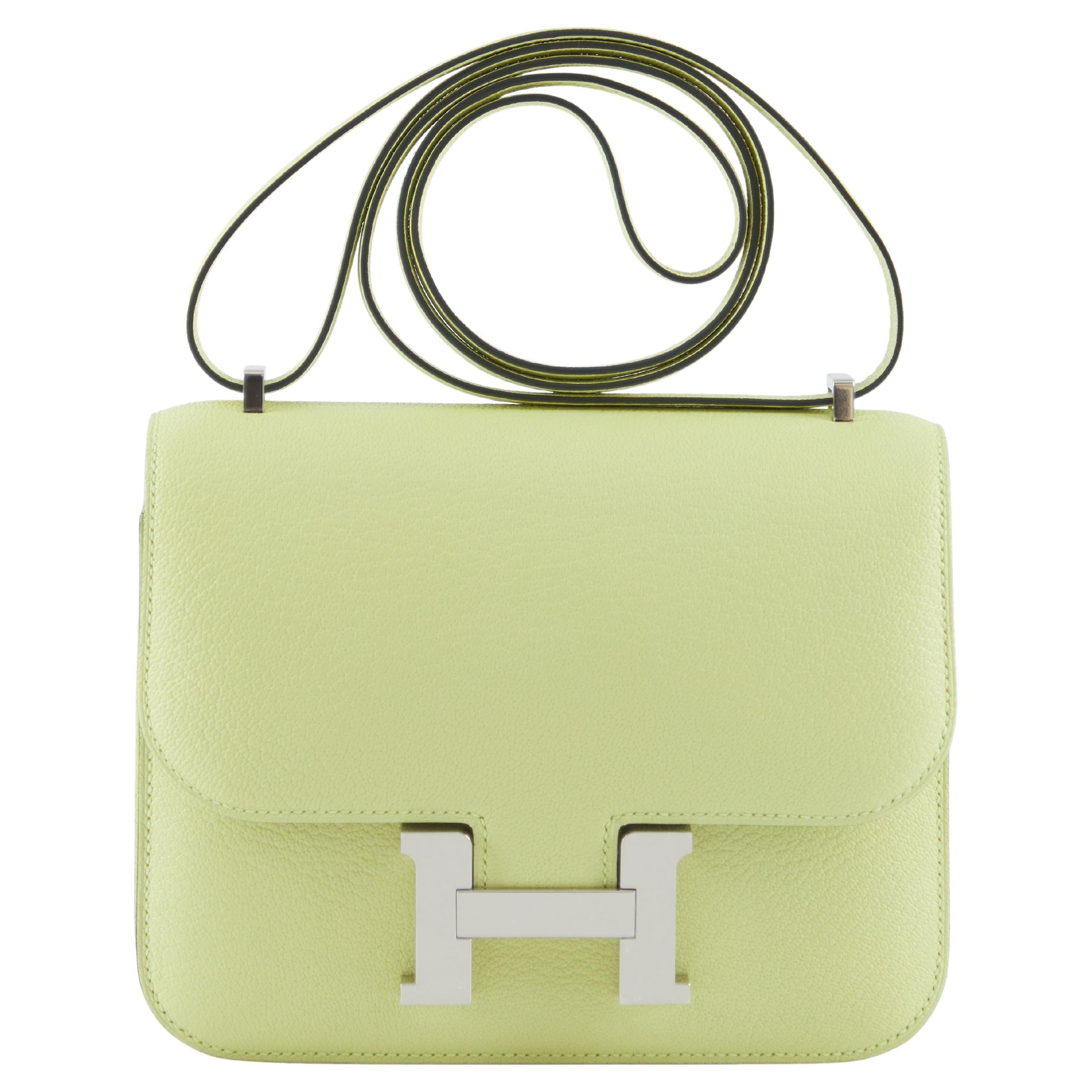 CHANEL SS23 CAMELLIA MINI SQUARE FLAP BAG Pink with Brushed Gold-Tone ...