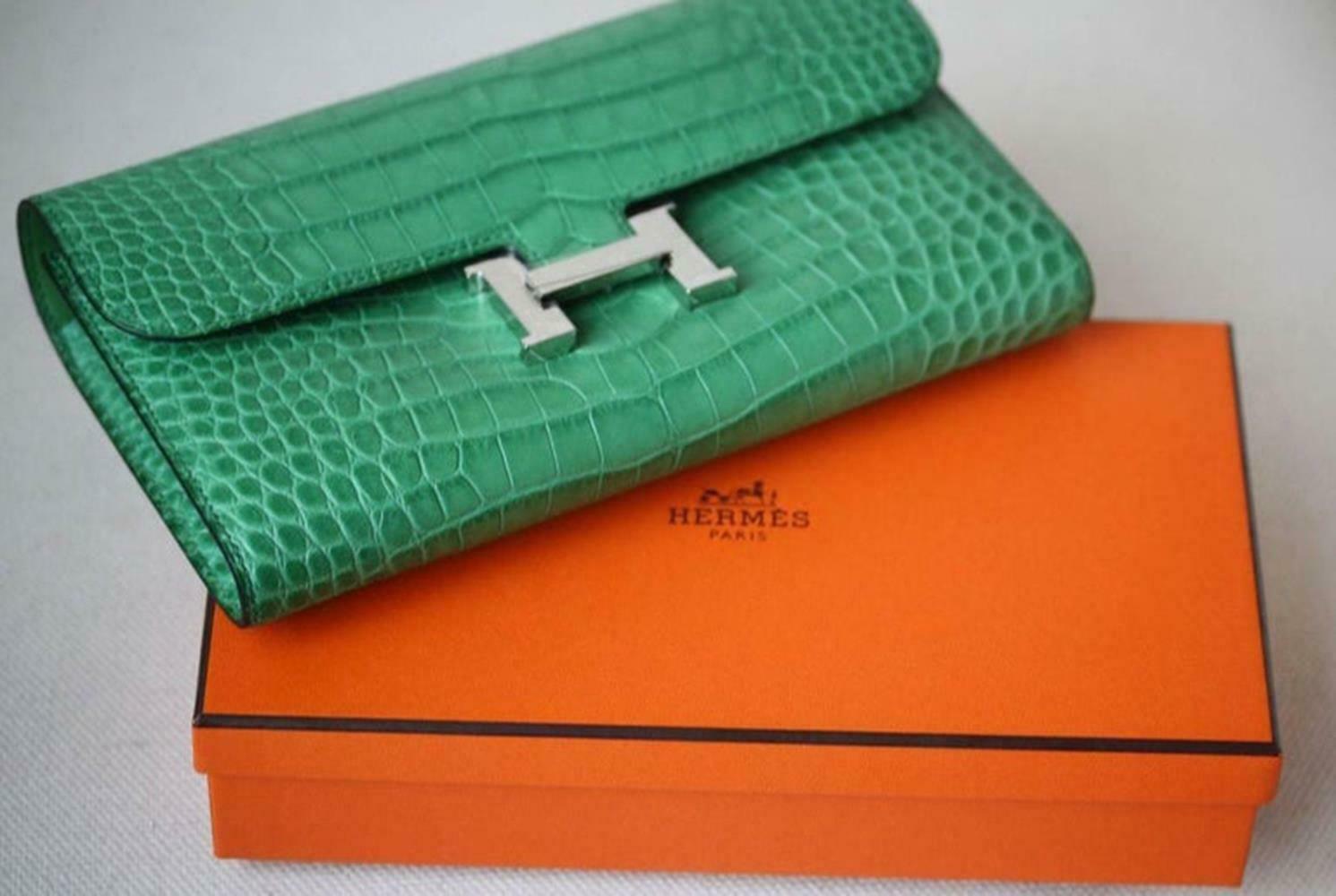 Hermès Constance Matte Crocodile Palladium H/W Wallet at 1stDibs