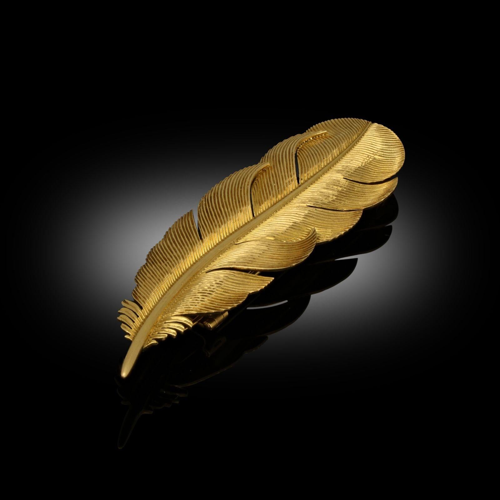 Hermes Elegant 18ct Gold Feather Brooch Circa 1950s French at 1stDibs ...