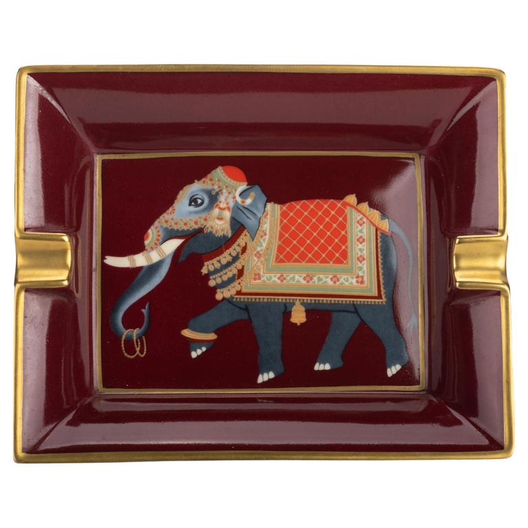 Hermès Elephant Burgundy Ashtray For Sale at 1stDibs